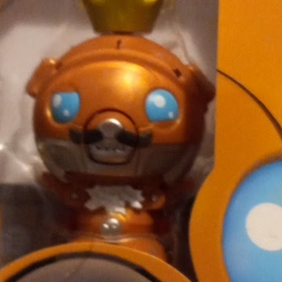 Spin Master | Toys | Collectors Bakugan Gold Cubbo Single Action Figure ...